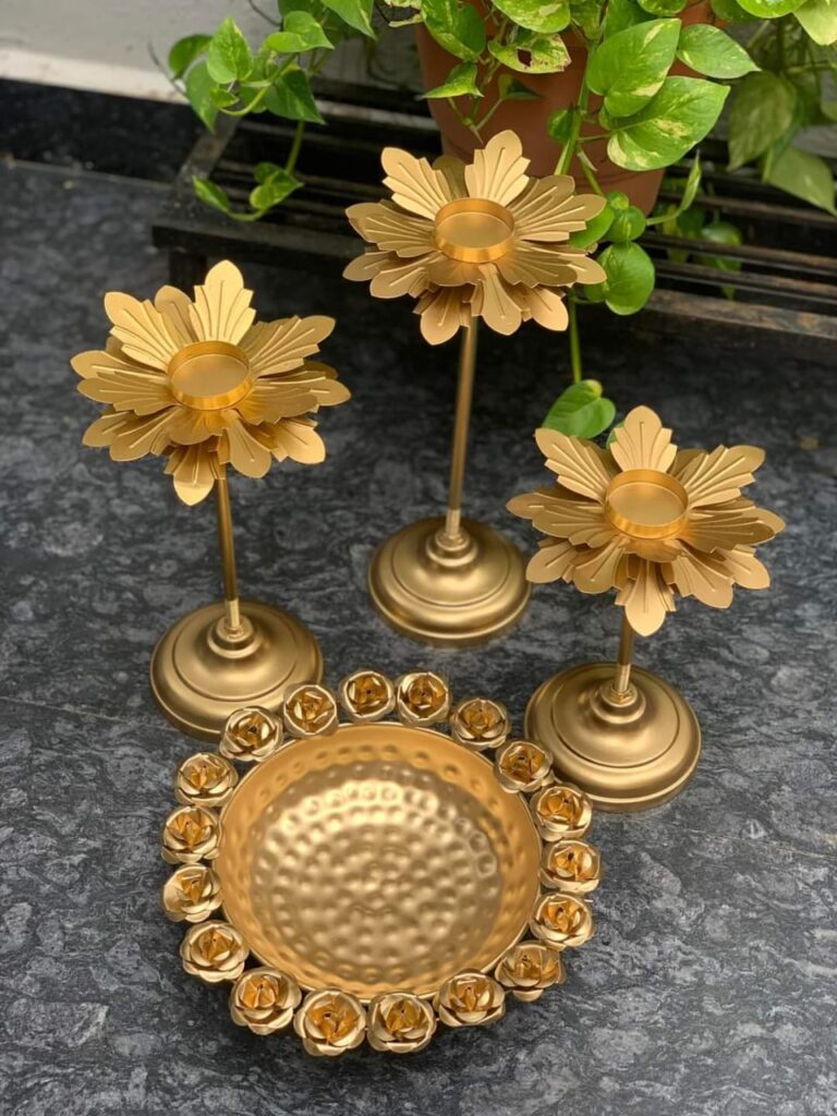 Combo pack of Metal Diya and urli Set - VandituHub